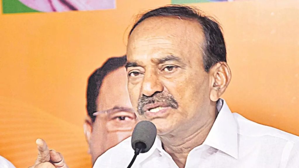 Etela Rajender: పెనం మీద నుంచి పొయ్యిలో పడ్డట్టు టీచర్ల పరిస్థితి - ఈటల