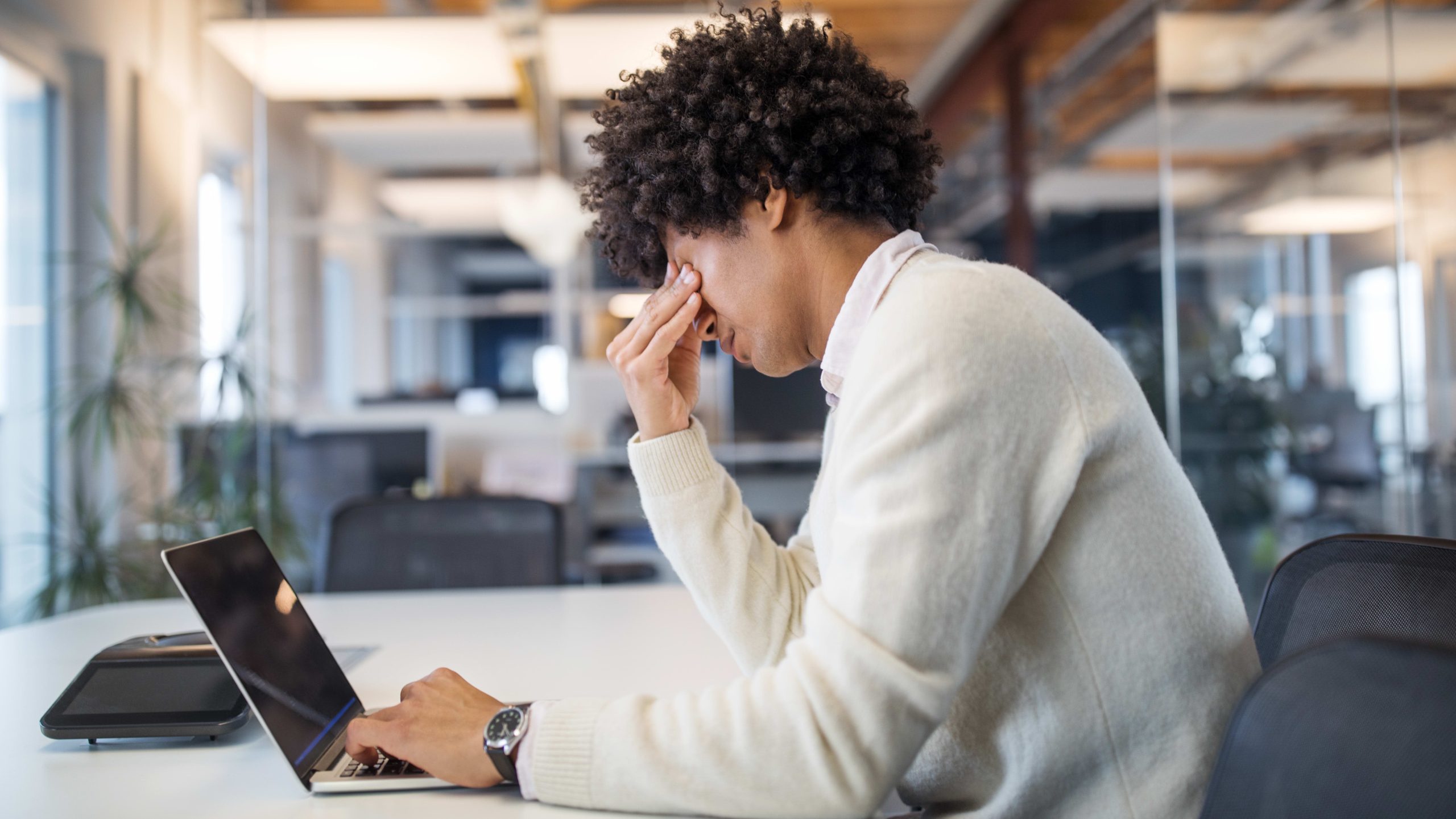 Amazon layoffs 2025: ఇక టీమ్‌ లీడర్లు, మేనేజర్ల వంతు.. భారీగా ఉద్యోగాల ...