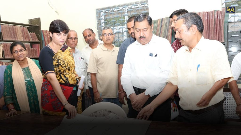 Hyderabad Library: అన్ని పుస్తకాలు అందుబాటులో ఉంచాలి..